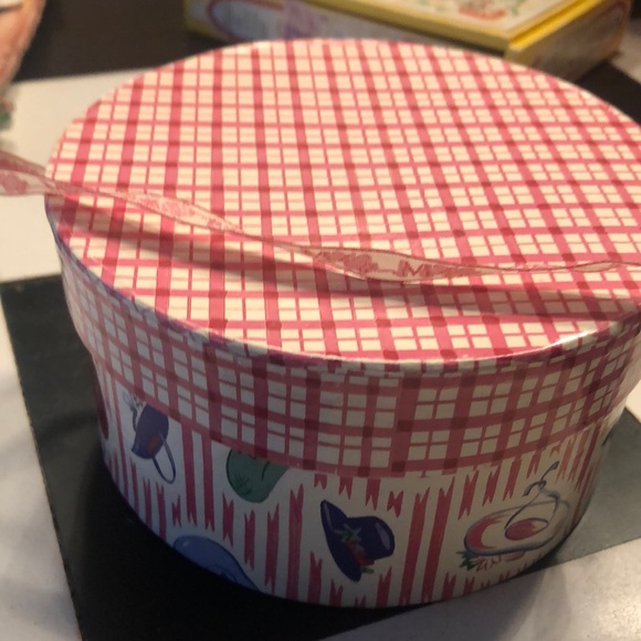 Toys | Plaid Red And White Party Hat Box | Poshmark
